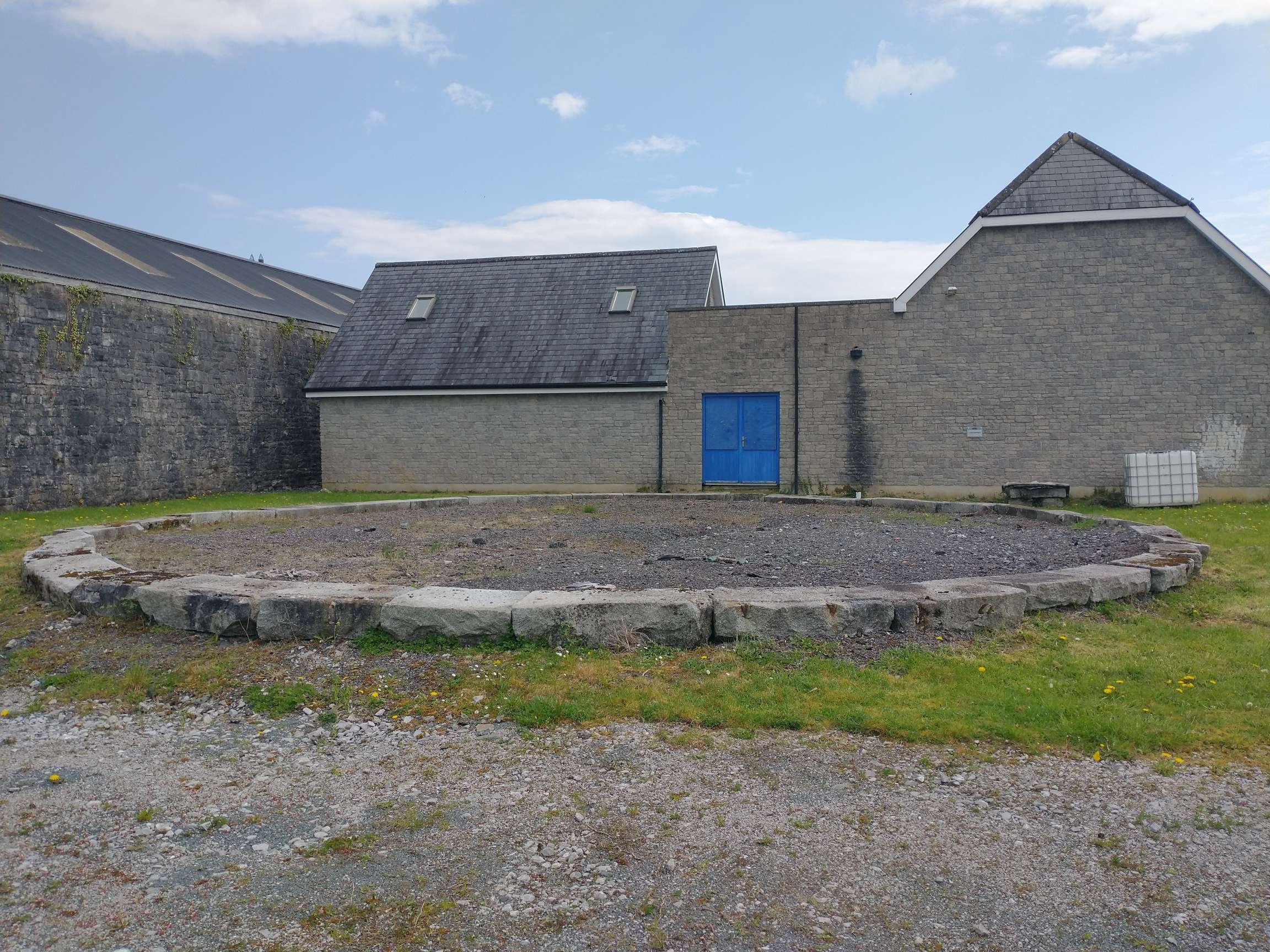 The Cavan and Leitrim (C&L) Railway again – Belturbet Railway Station ...