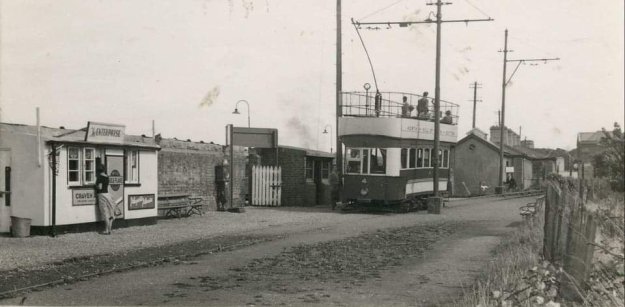 The Hill of Howth Tramway | Roger Farnworth