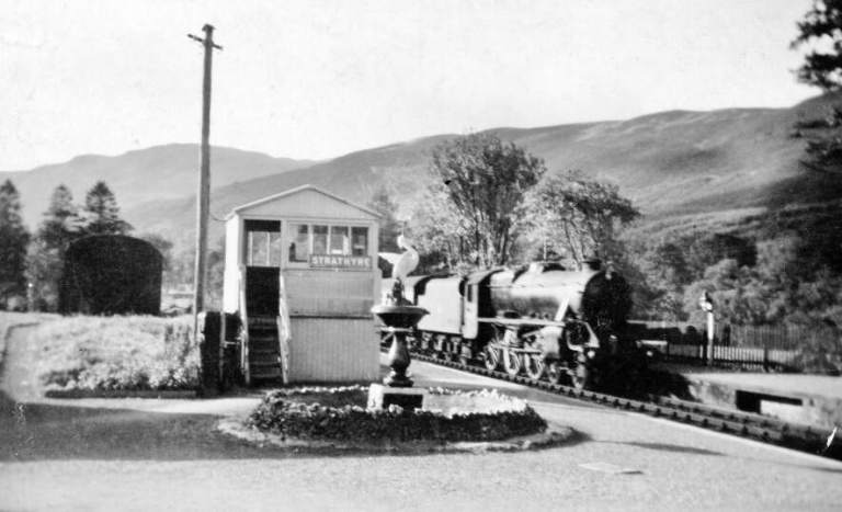 The Callander and Oban Railway | Roger Farnworth
